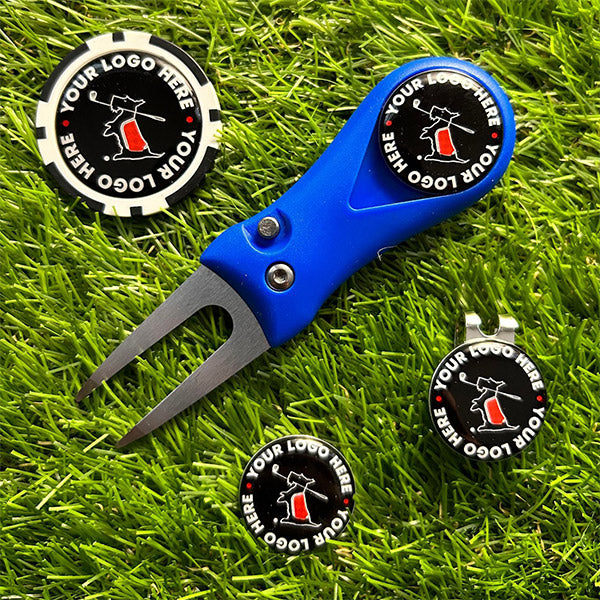 Personalised Plastic Pitchfork Combo Set with Poker Chip – Scotty Dog Golf